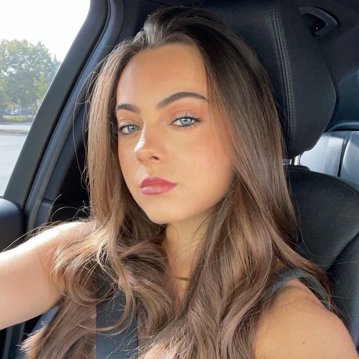 Picture of Ava Allan