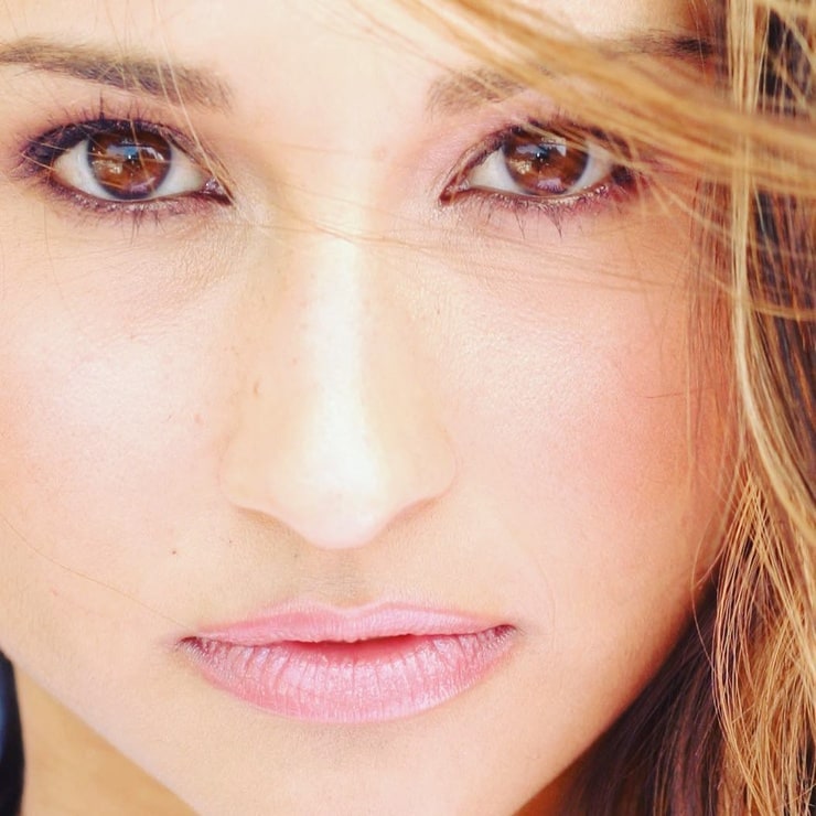 Picture of Micki Duran