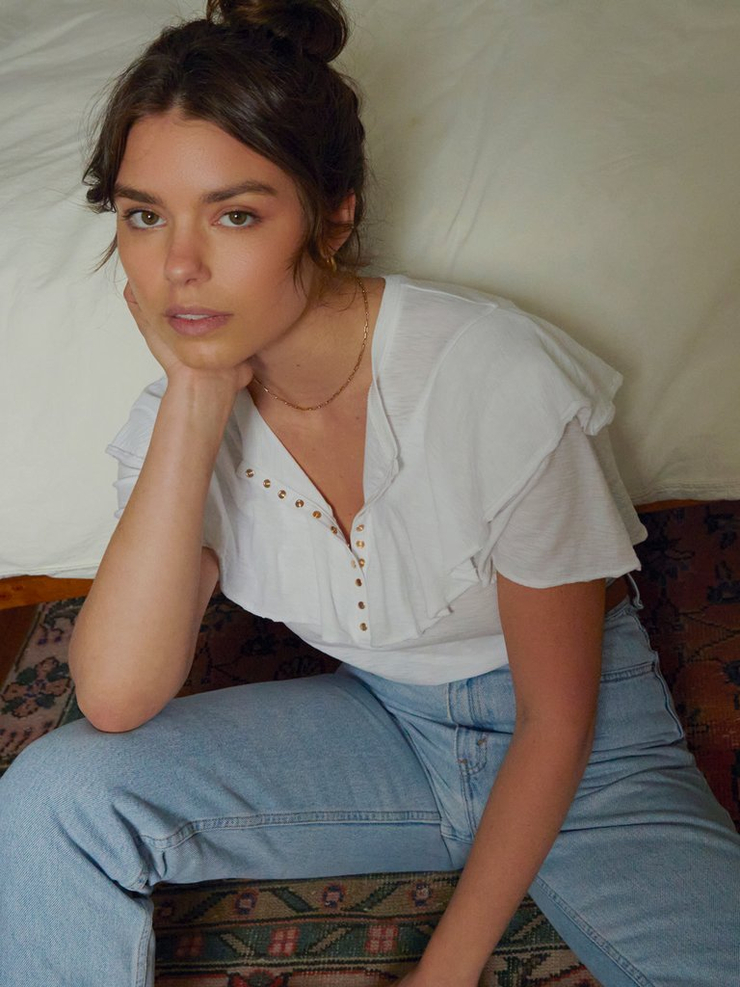 Picture of Lauren Searle