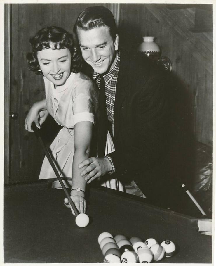 Donna Reed, Leslie Nielsen