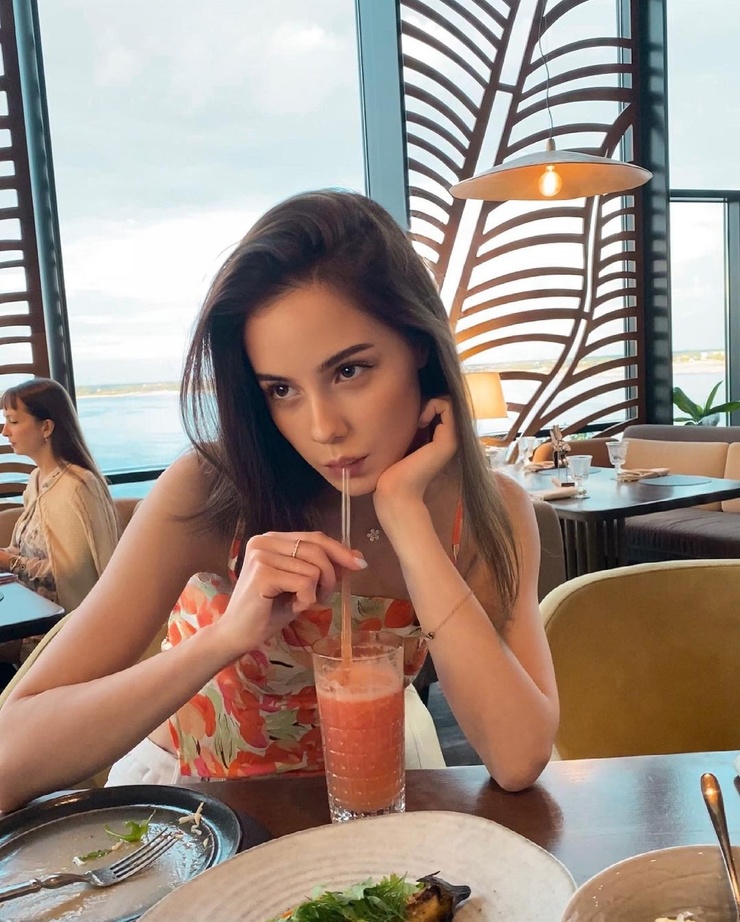 Angelina Romashka