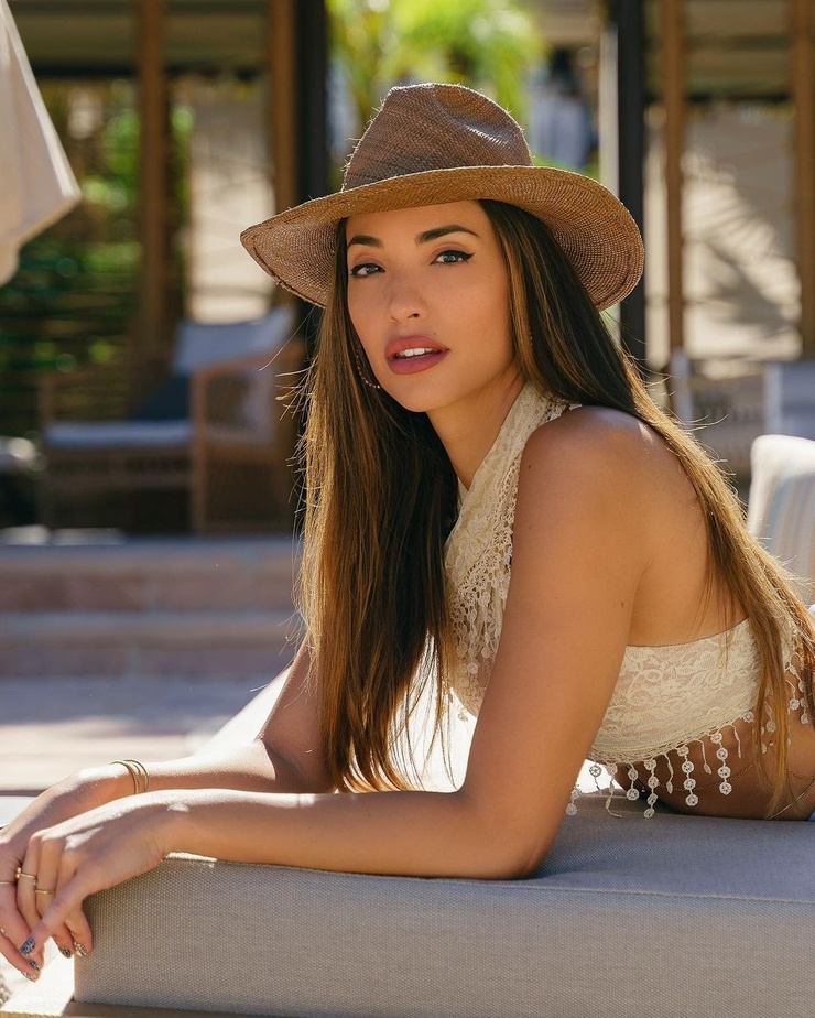 Image of Sabrina Calvo