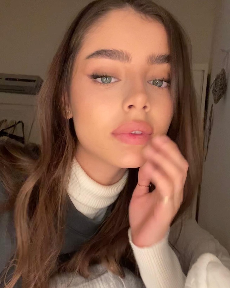 Picture of Noa Cohen