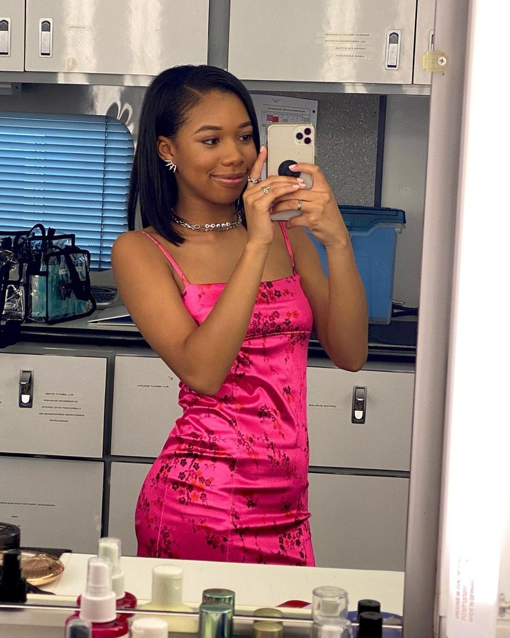 Picture of Kyla Drew Simmons