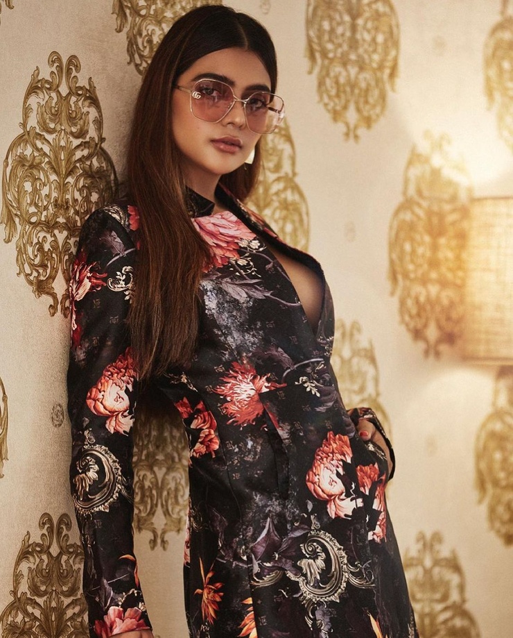 Picture of Ruhi Singh