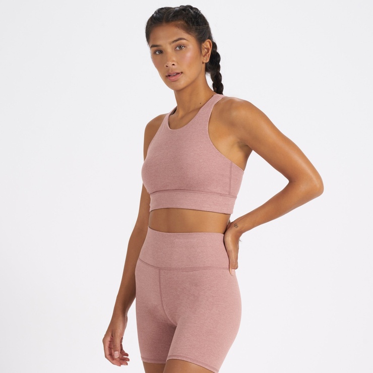 Laura Elizabeth Woo image