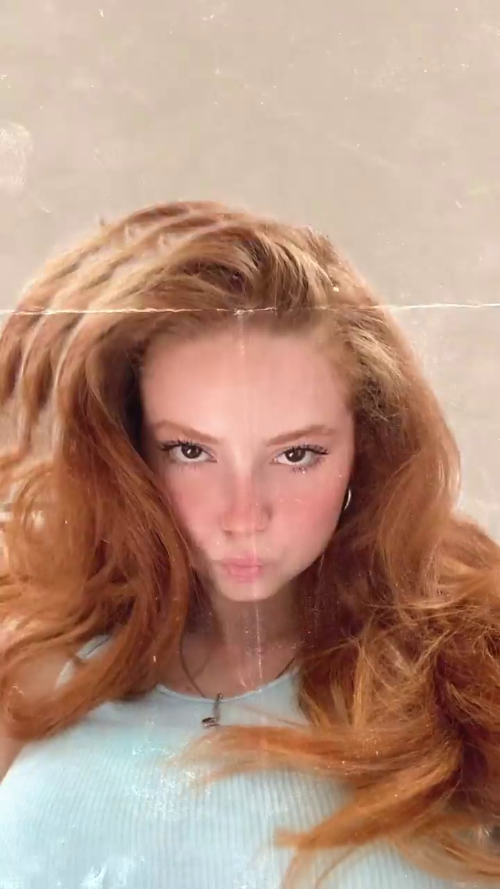 Francesca Capaldi image
