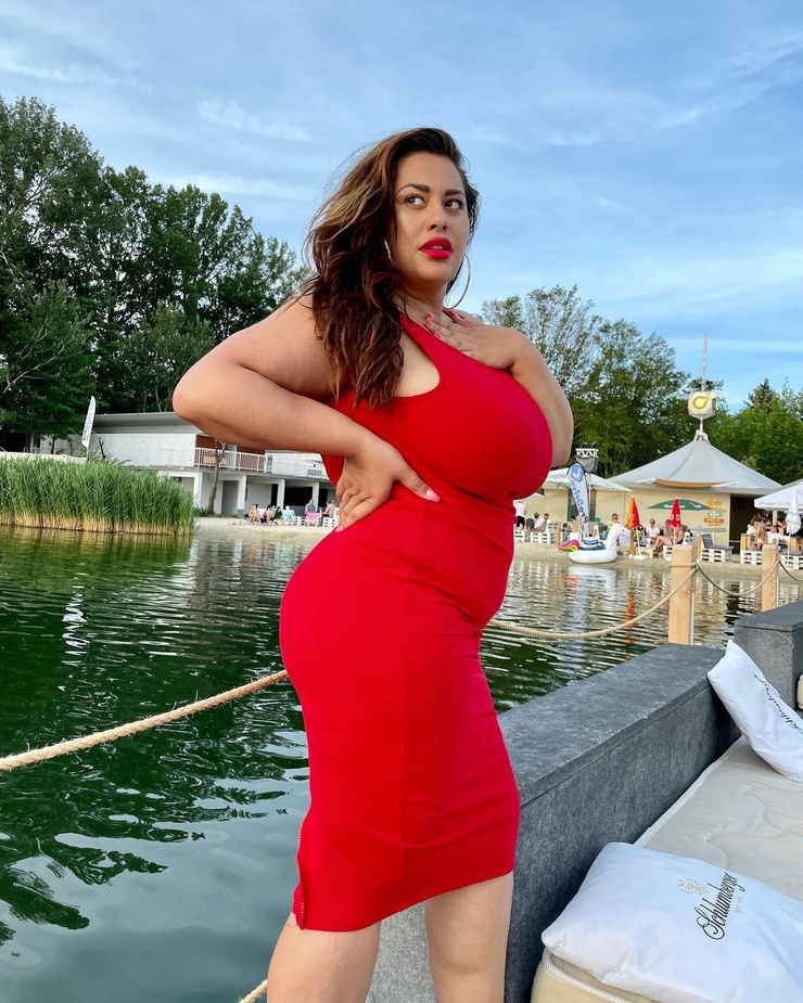 Picture of Costina Ana Maria Munteanu