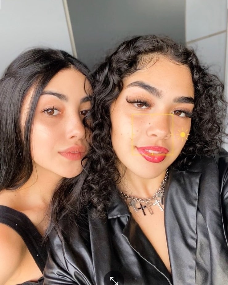 Picture of Alexa Mansour