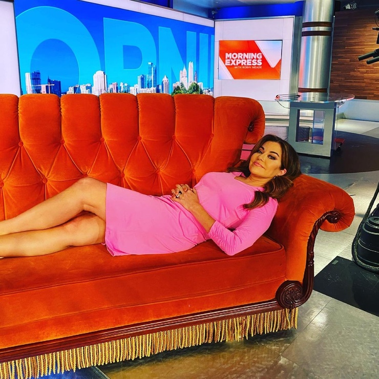 Robin Meade picture