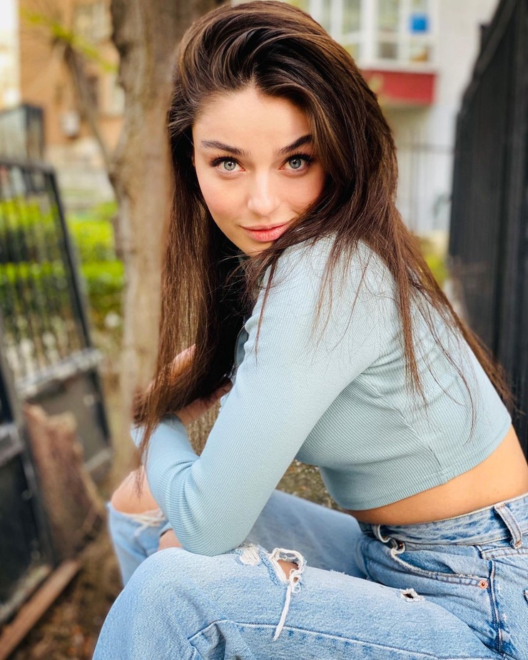 Picture of Ayça Aysin Turan