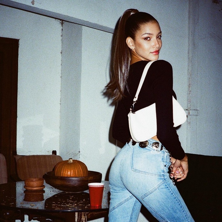 Mariah Castro image