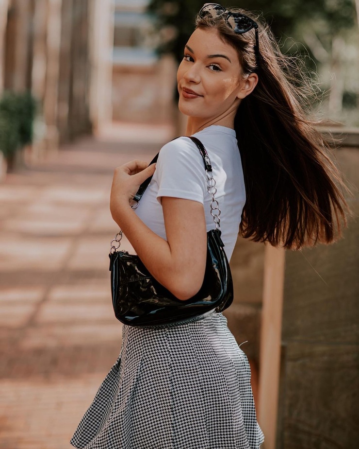 Picture of Rhiannon Walters