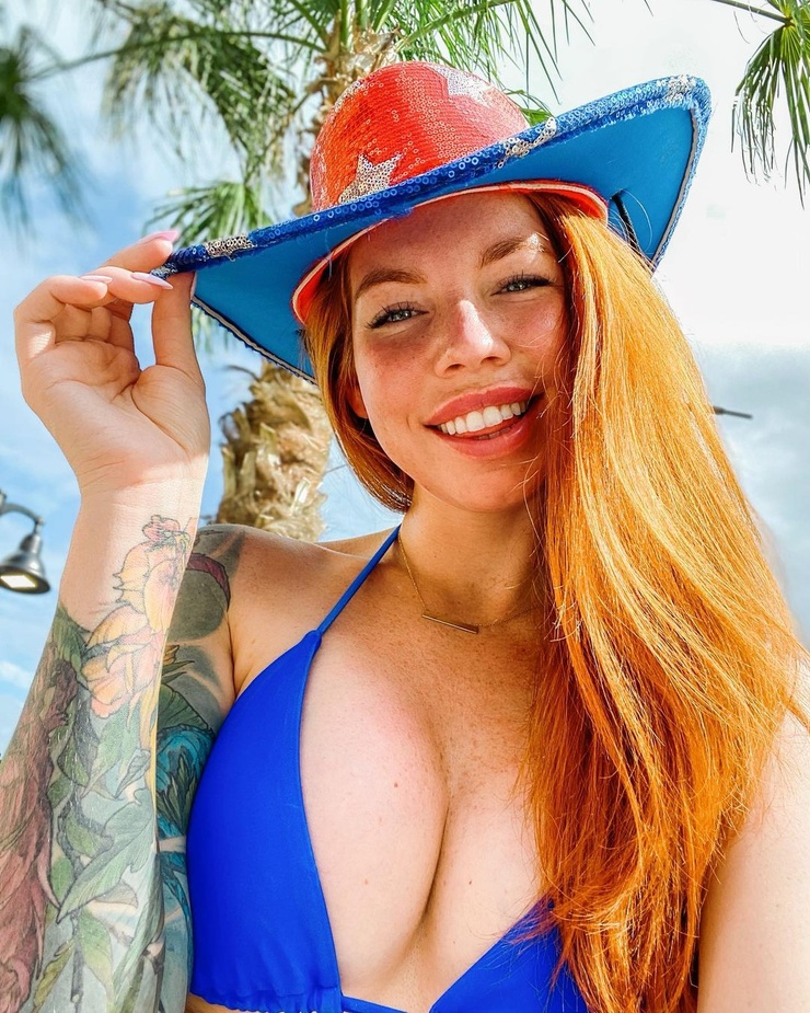 Picture of Ashley Maynard