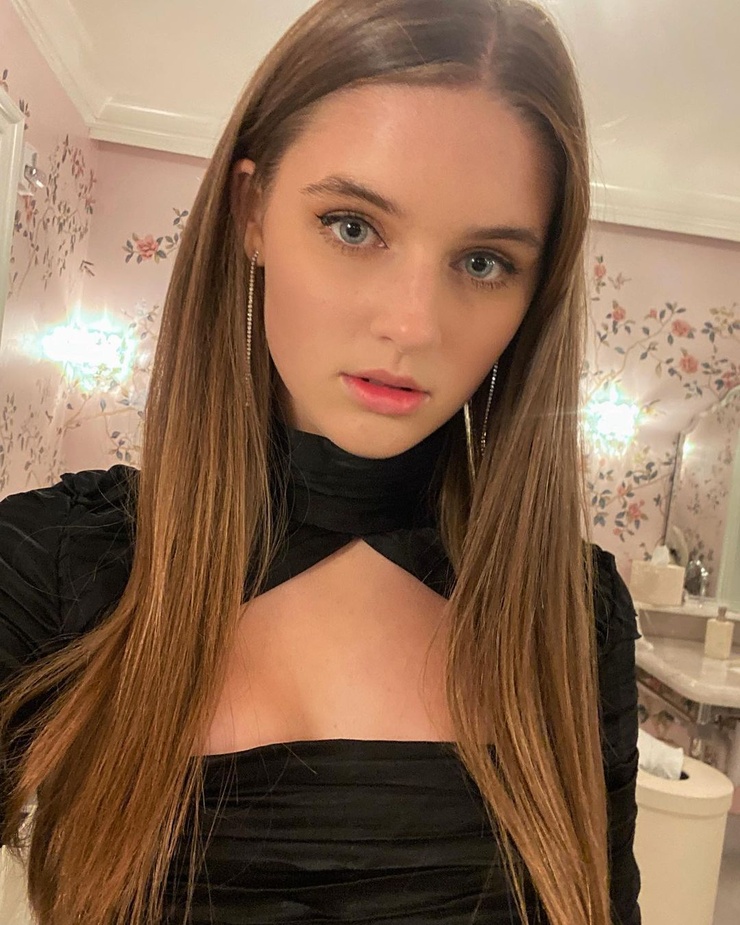 Savannah Clarke image