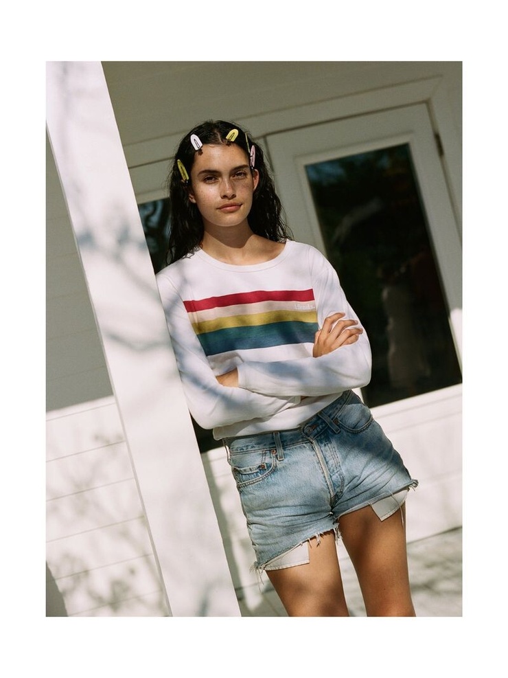 Picture of Zoe Barnard