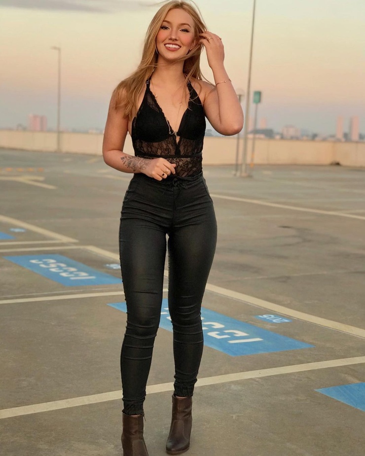 Picture of Ellen Vitória