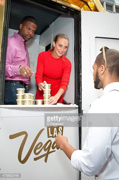 Hannah Davis picture