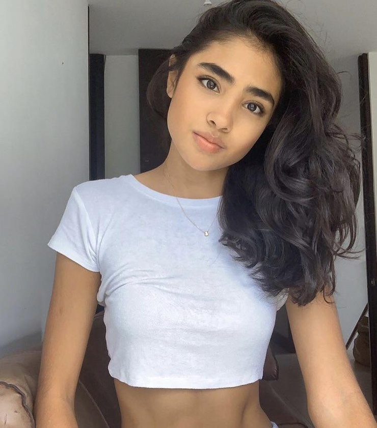 Picture of Sarah Tafurt