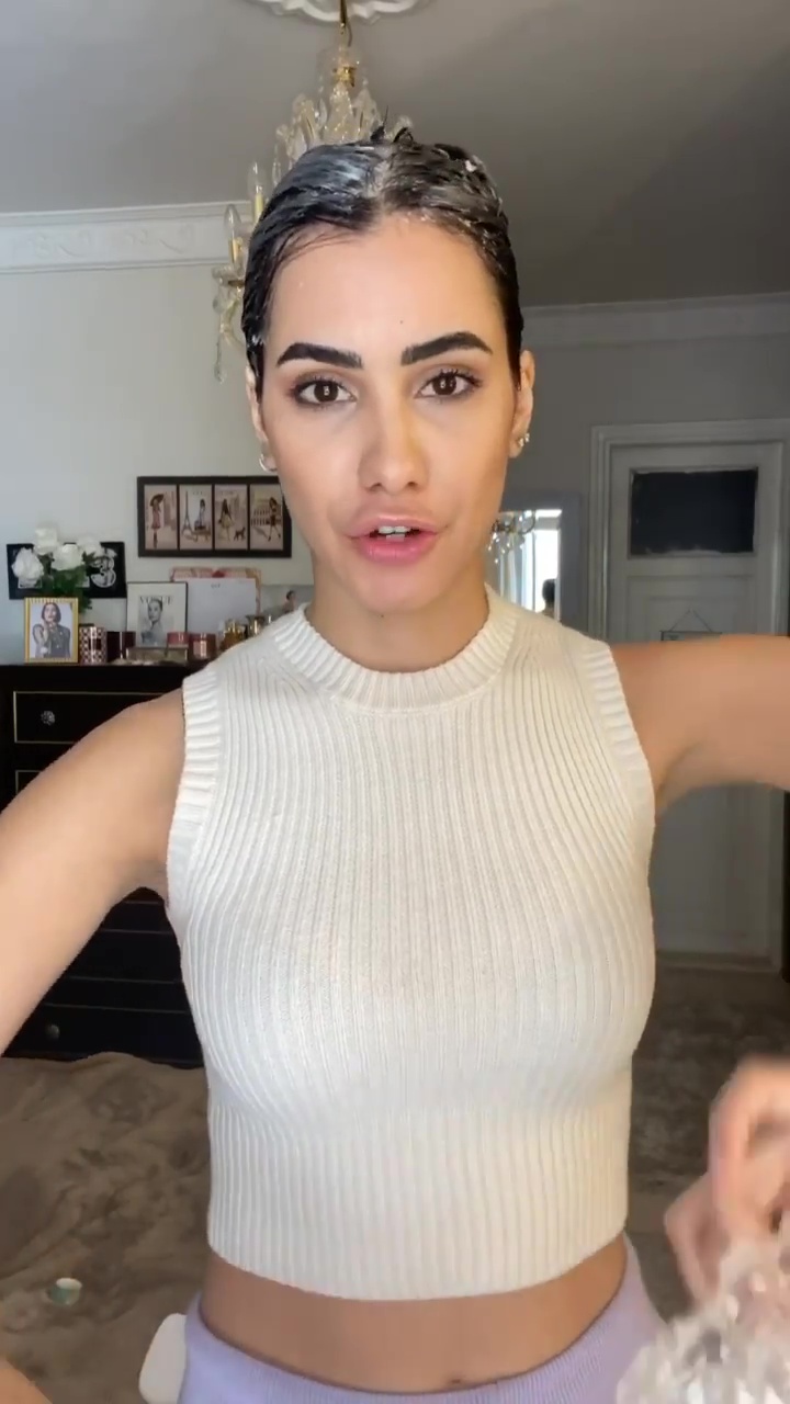 Image of Zayneb Azzam