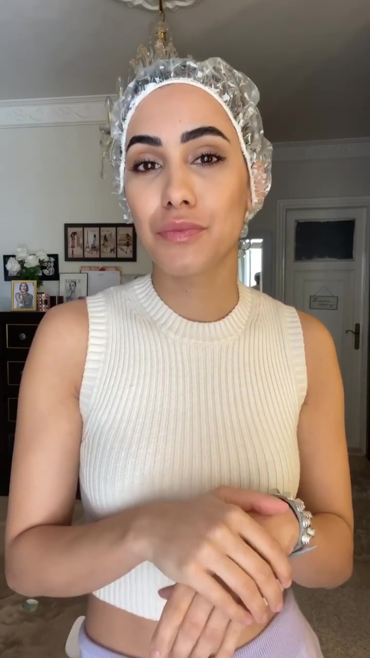 Picture of Zayneb Azzam