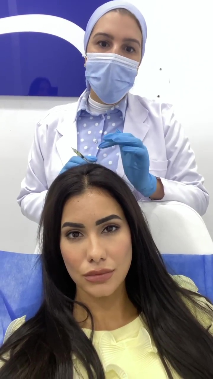 Picture of Zayneb Azzam