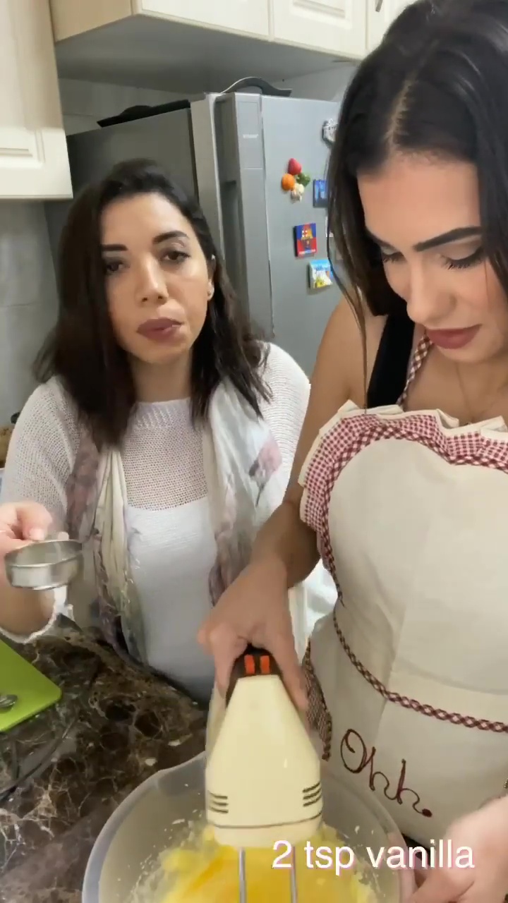 Picture of Zayneb Azzam