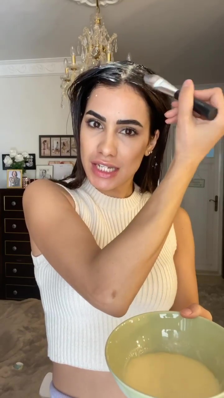 Picture of Zayneb Azzam