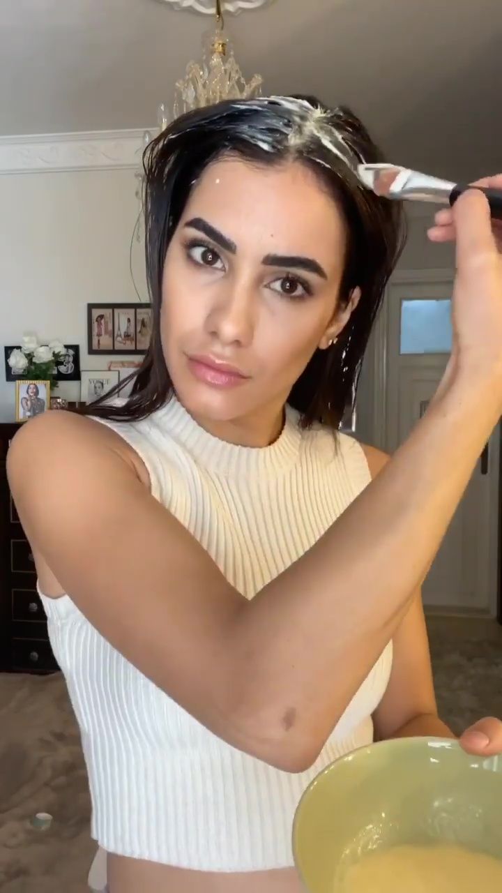 Picture of Zayneb Azzam
