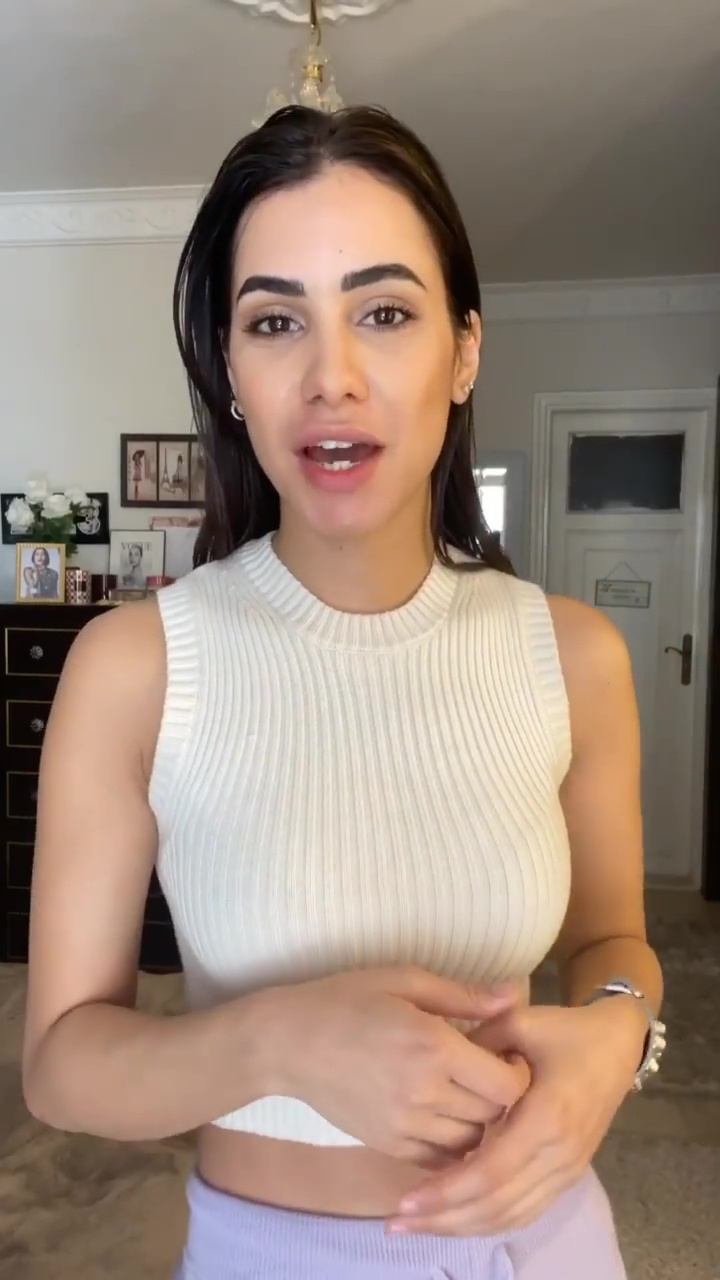 Picture of Zayneb Azzam