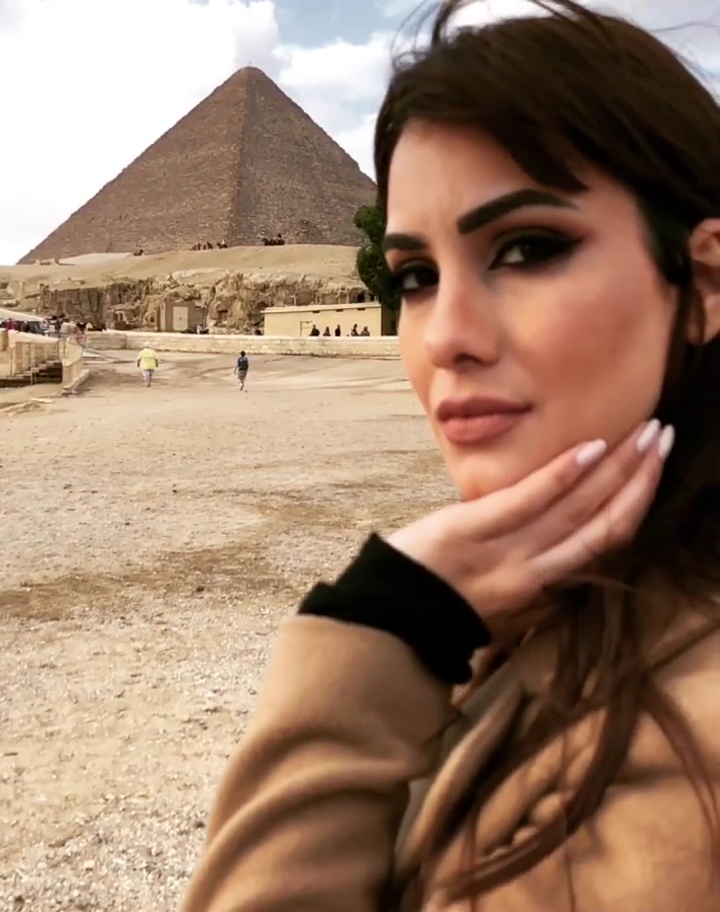 Picture of Zayneb Azzam