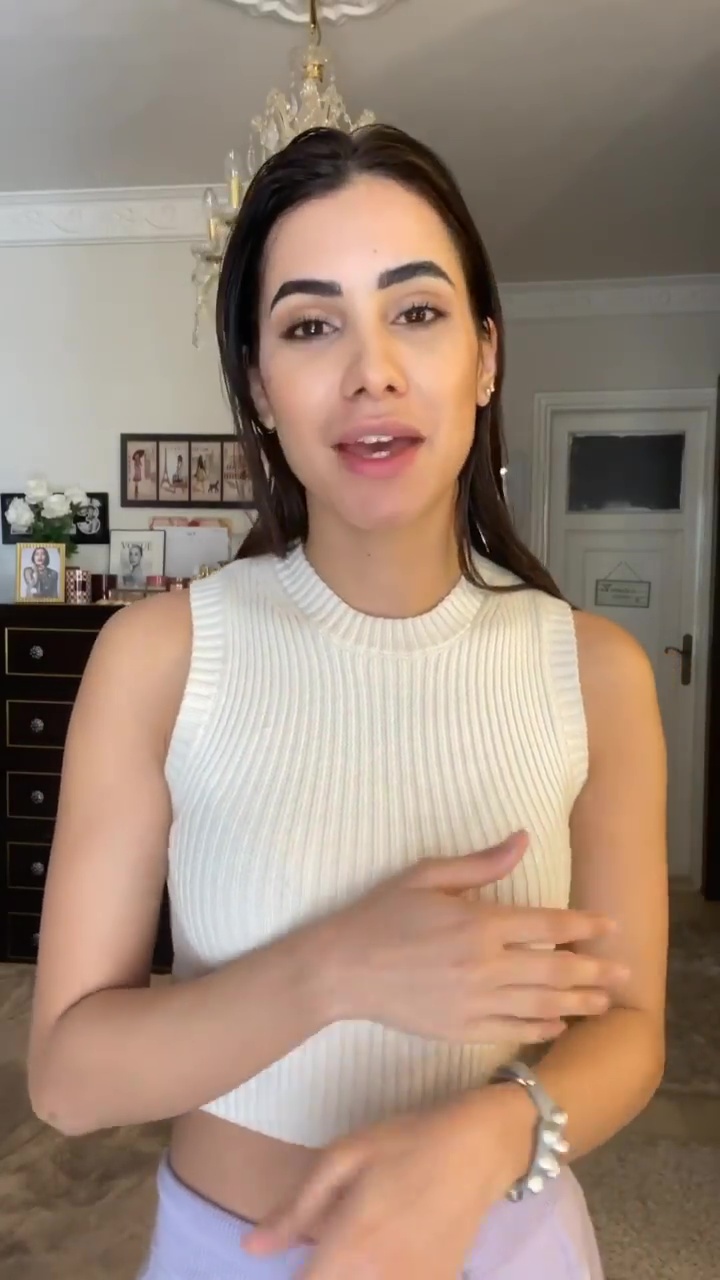 Picture of Zayneb Azzam