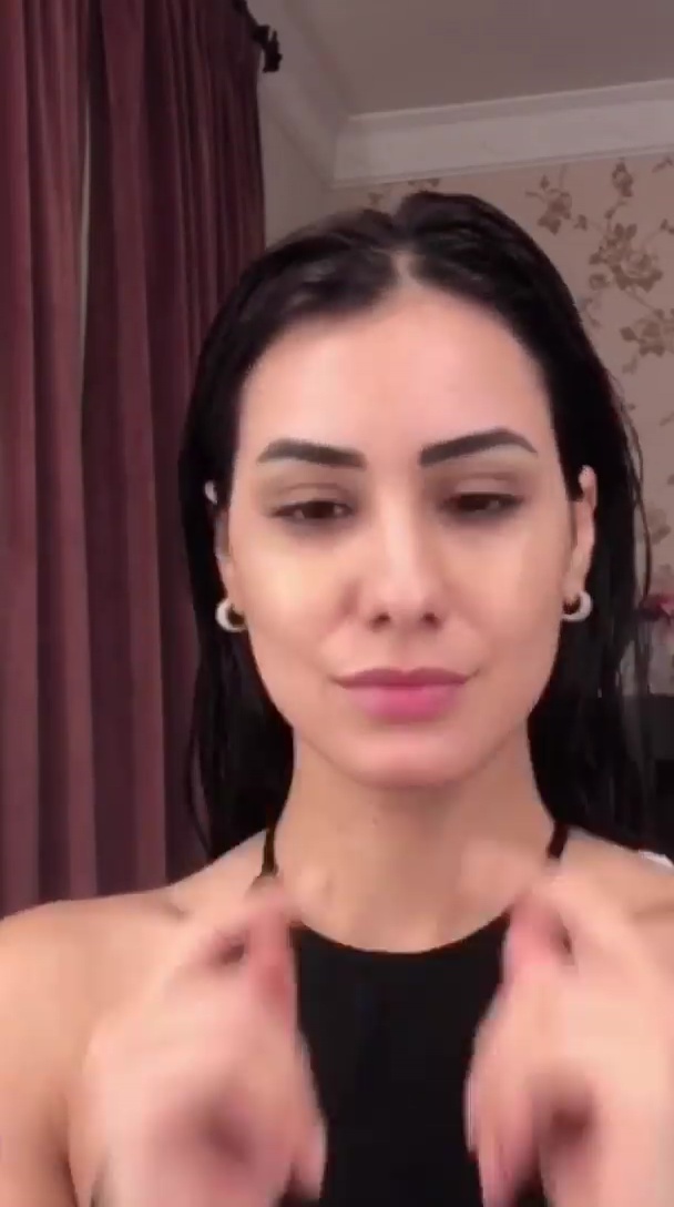 Picture of Zayneb Azzam