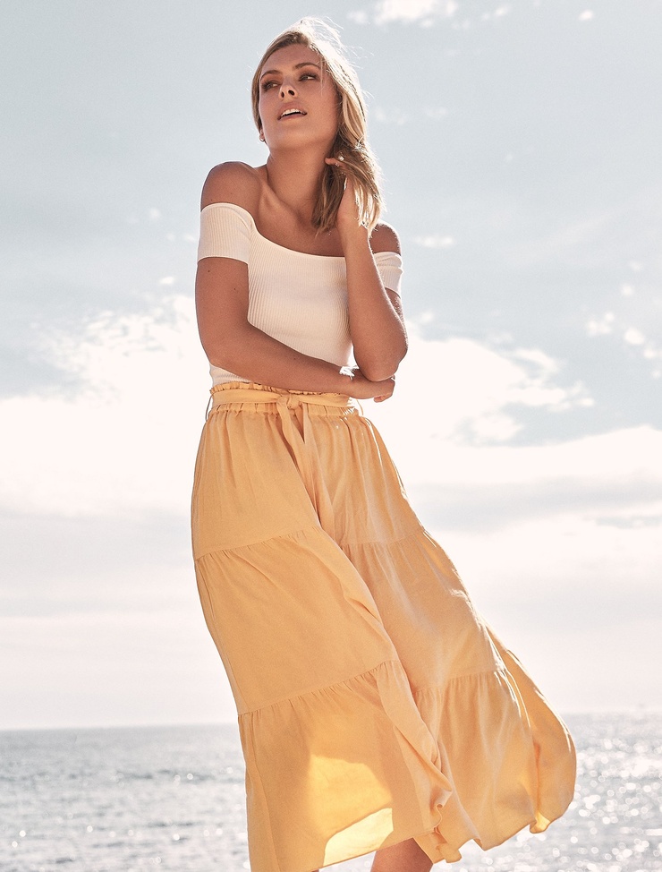 Image of claire jones