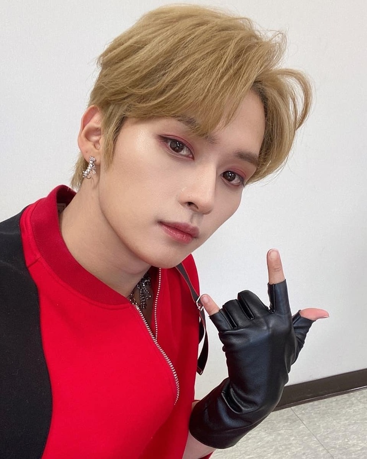 Lee Know image