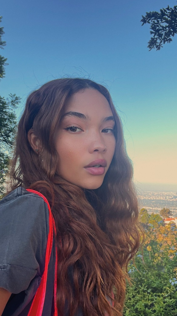 Picture of Ashley Moore (2)