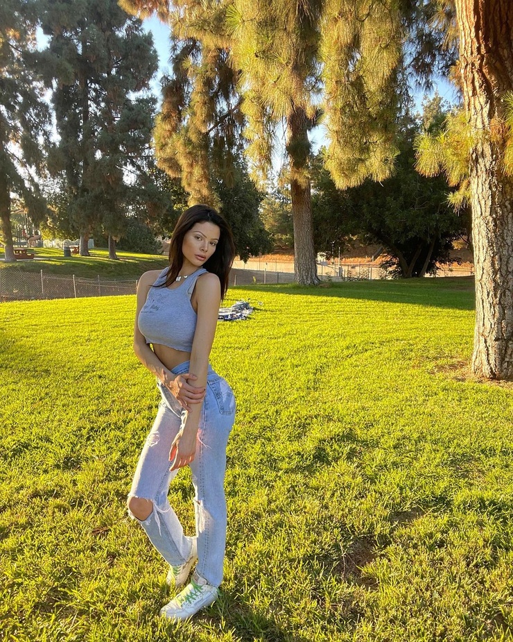 Picture of Katie Bell