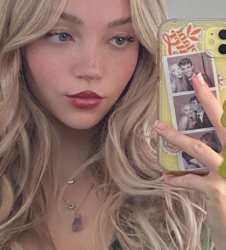 Picture of Ava Moselle