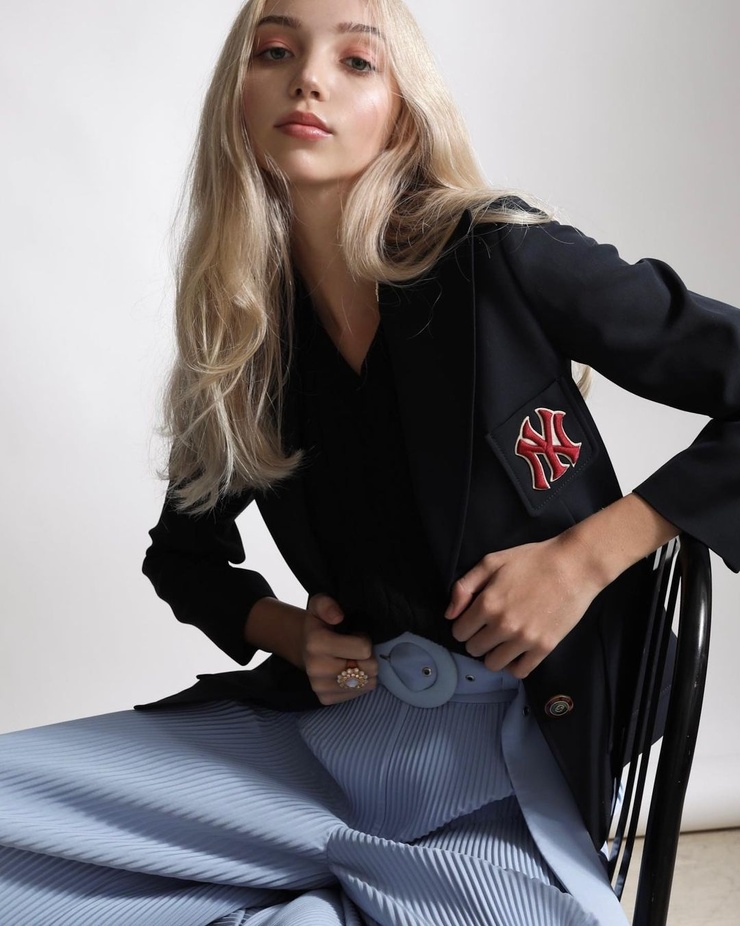 Image of Ava Moselle