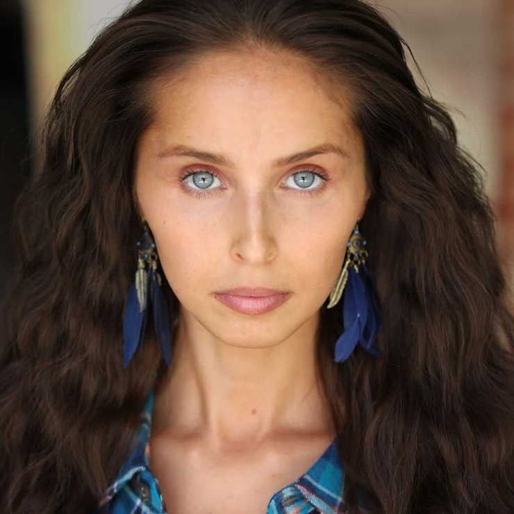 Picture of Lena Hunter