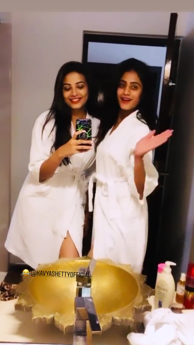 Picture of Deepthi Manne