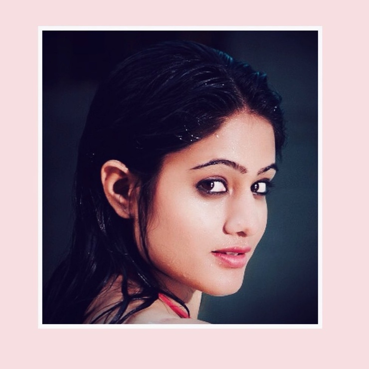 Picture of Deepthi Manne