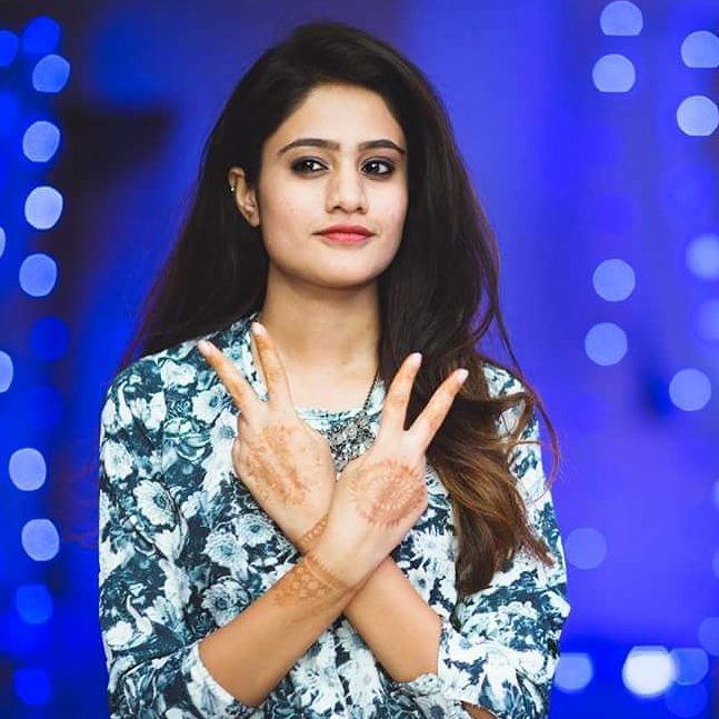 Picture of Deepthi Manne