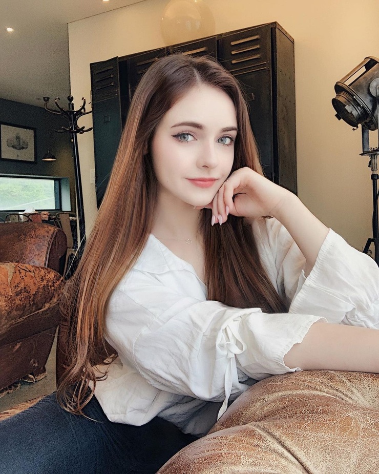 Picture of Sasha Song I