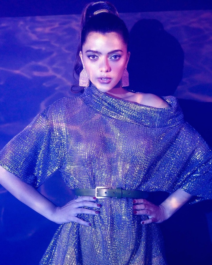 Picture of Ruhi Singh