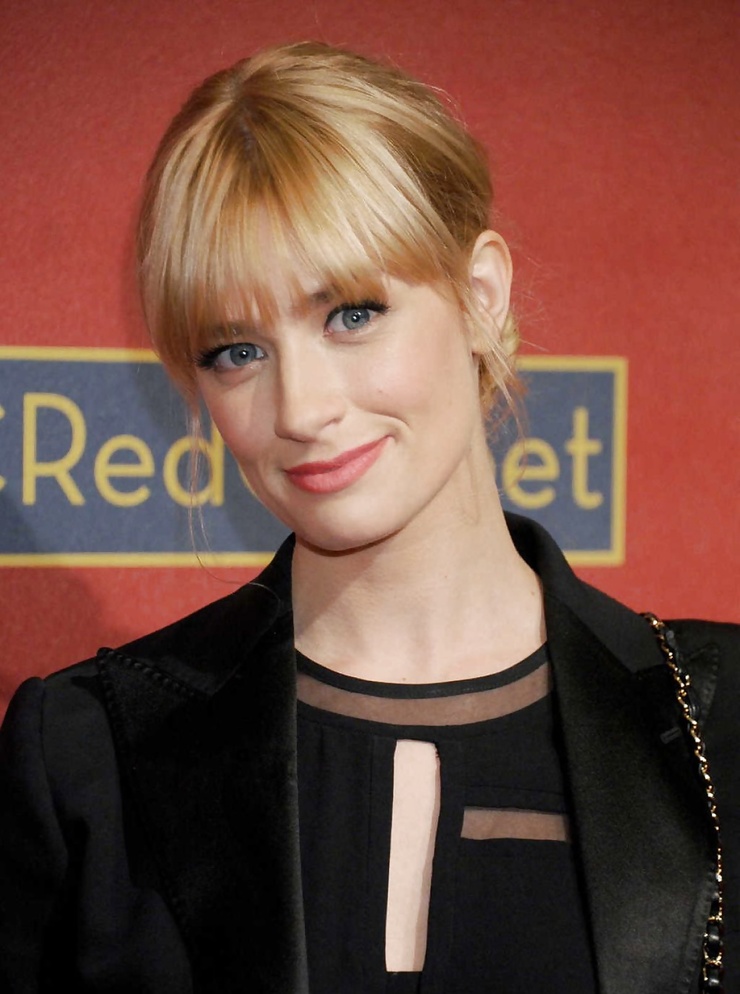 Picture of Beth Behrs