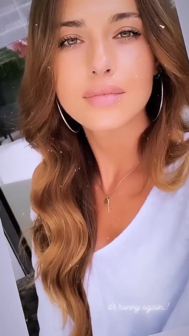 Picture of Izabela Ion