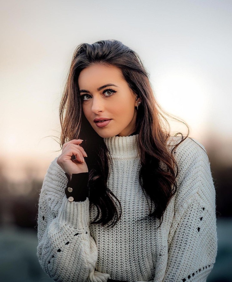 Picture of Izabela Ion