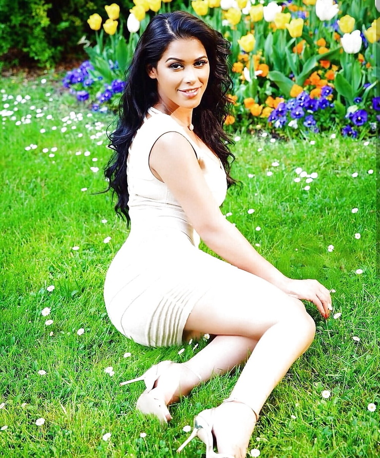 Picture of Ayem Nour