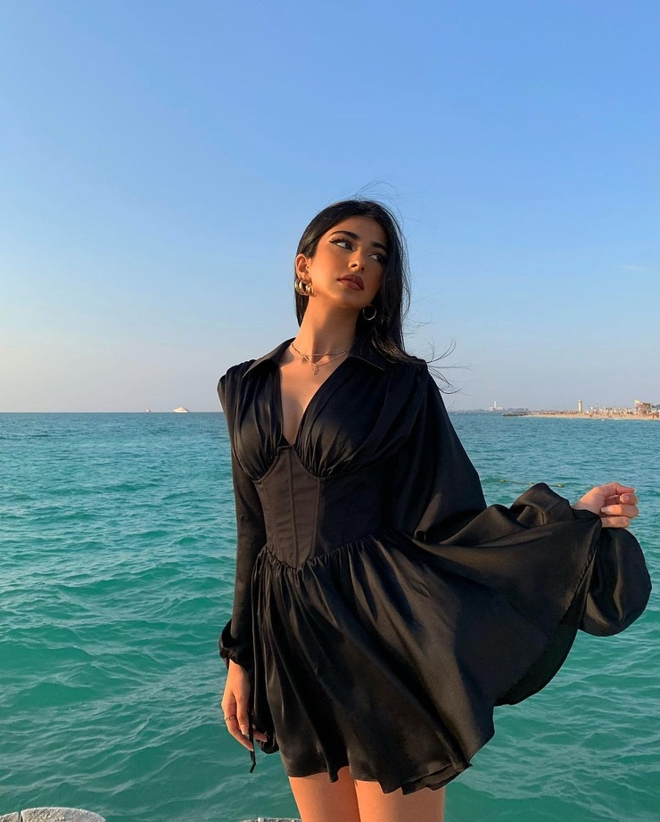 Picture of Iffat Marashi